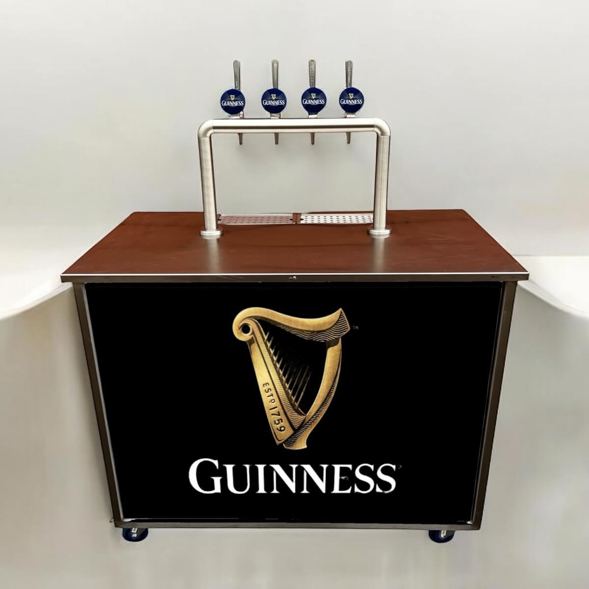 Hire a mobile bar to serve Guinness – National Mobile Bars LTD